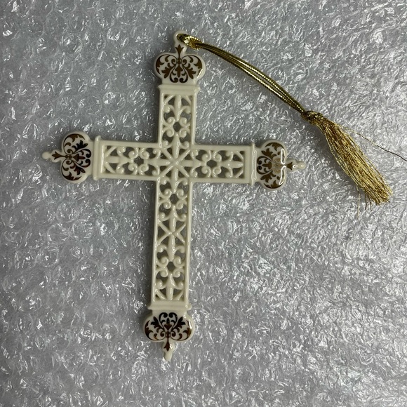 Lenox | Holiday | Lenox Pierced Gold Cross Ornament W Crown Accents ...